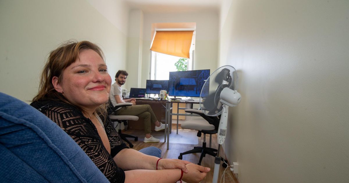 Anna Hints jäädvustas suitsusaunas naiste puhastumise kehaliselt ja ...