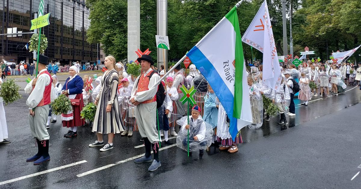 Lõppes 13. noorte laulu- ja tantsupidu