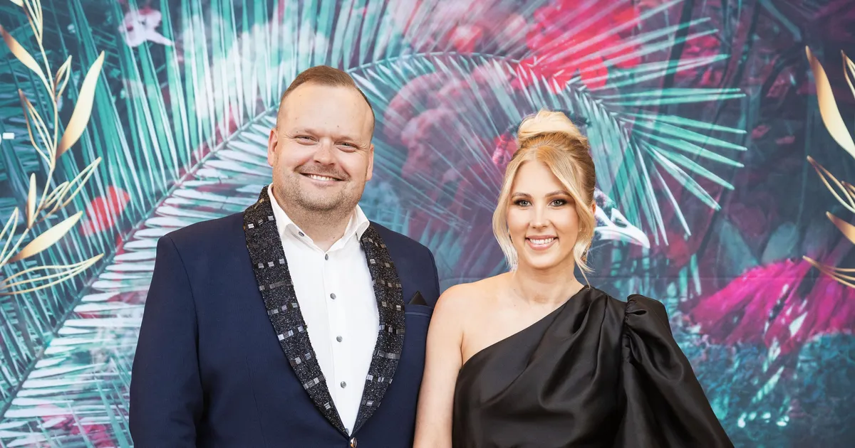 KLÕPS Raadiohääl Andres Puusepp nautis koos kallima ja pisitütrega ...