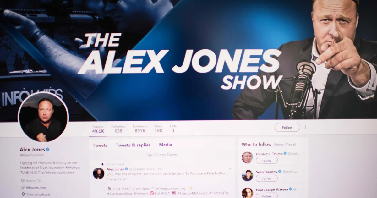 MARTIN EHALA Hirmul valeinfo pärast on suured silmad