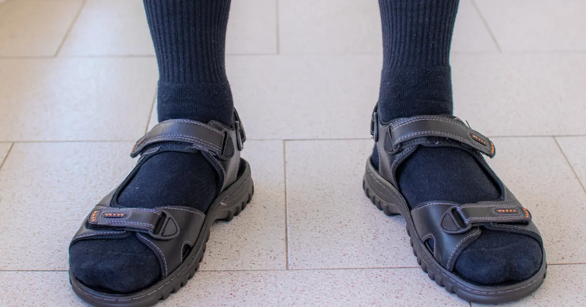 Meeste moeapsud, mis on sama koledad kui sokkidega sandaalid