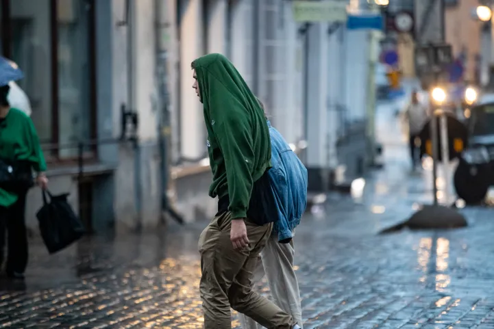 Laupäeval tuleb kuni 18 kraadi sooja ja sajab vihma