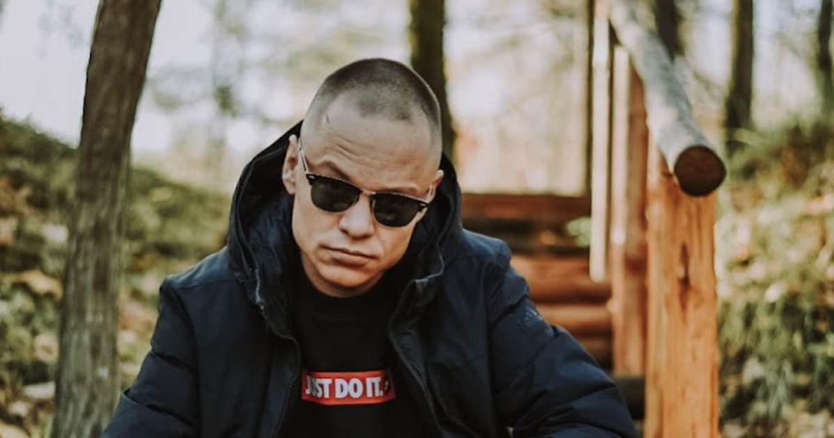 Räppar Bad Art sai Kadrioru kohvikus tünga: vaatasime hindu ja...