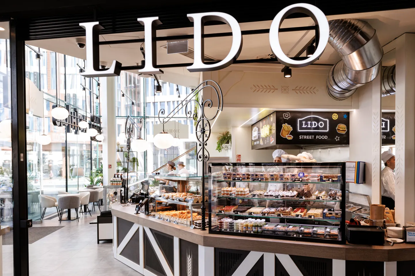 Rīgas centrā atvērts pirmais jaunas koncepcijas veikals "LIDO AS[H]ais"