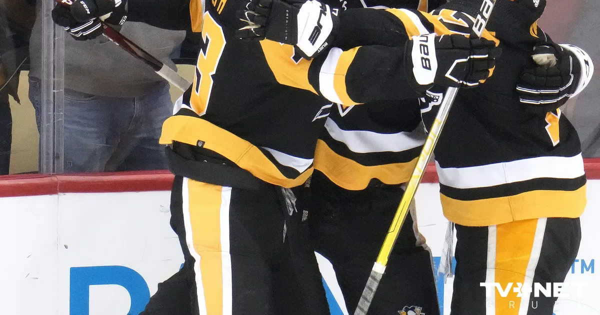 Bļugers un "Penguins" pieveic NHL čempionvienību "Avalanche"