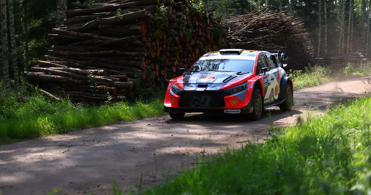 Hyundaiga püstihädas Tänak: olen liiga vana kooli mees, et uusi trikke ...