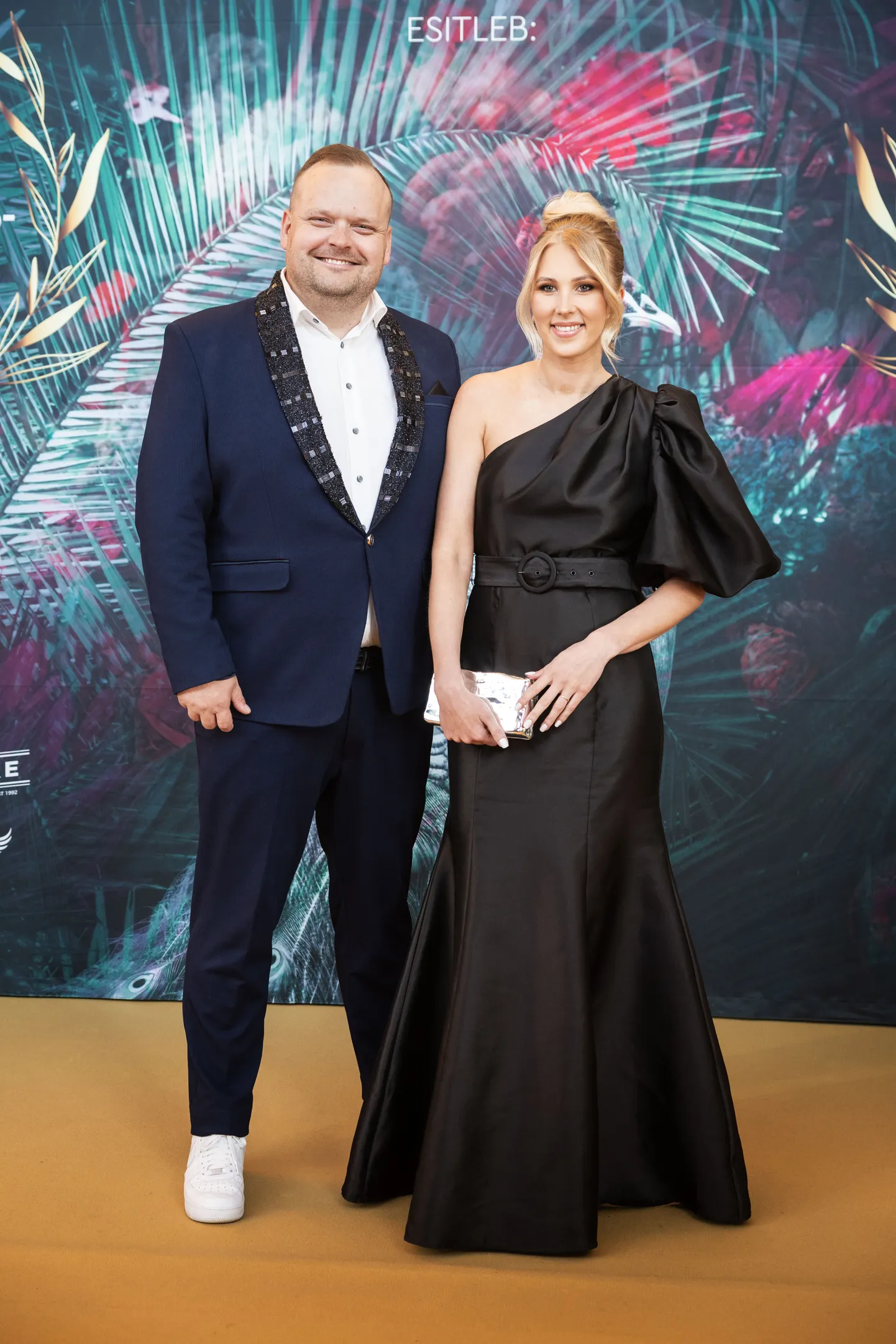 KLÕPS Raadiohääl Andres Puusepp nautis koos kallima ja pisitütrega ...