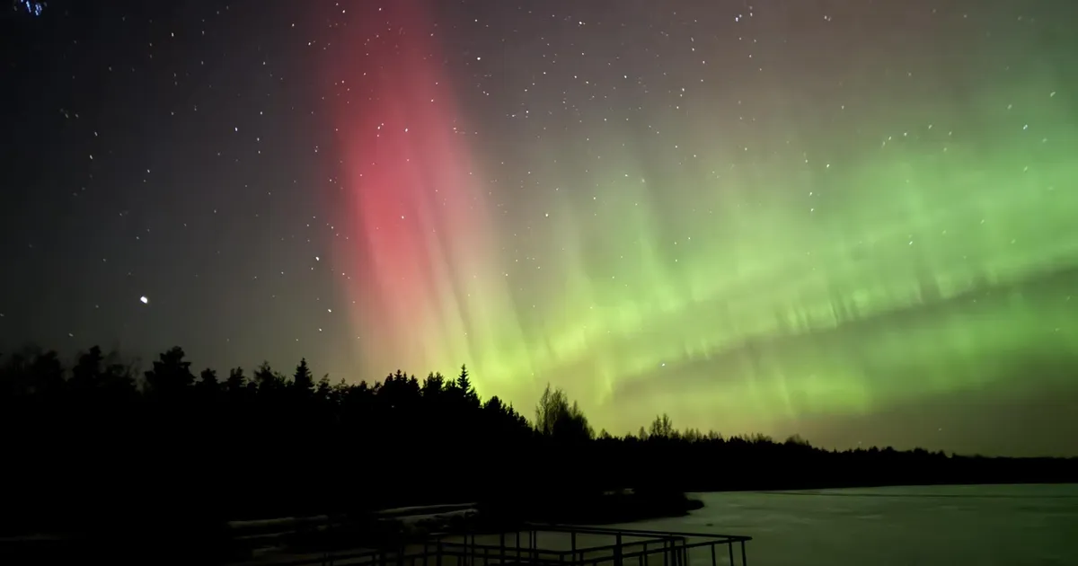 Öine taevas helendas virmalistest