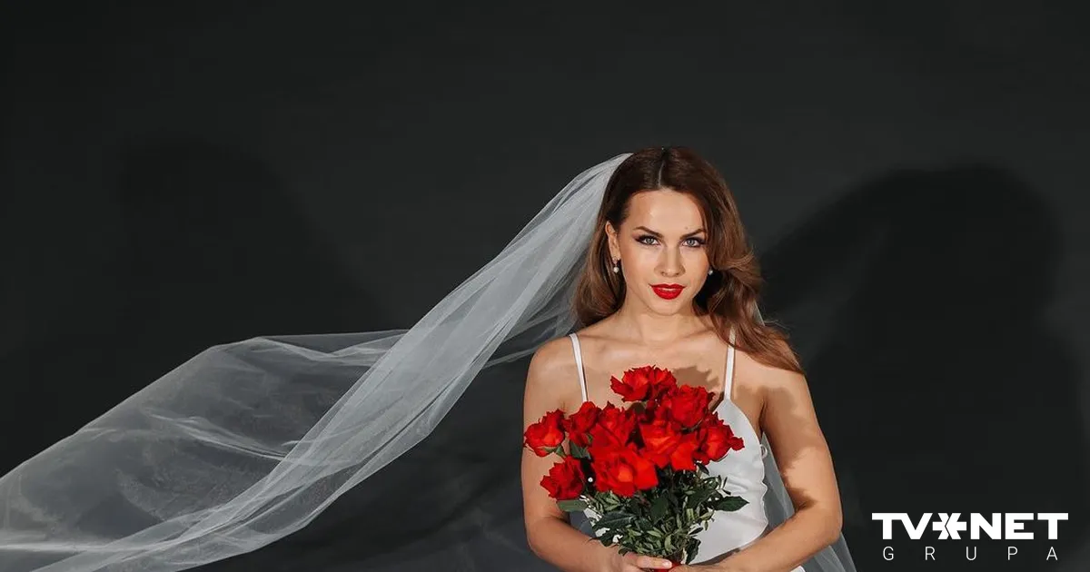 Lelde Dreimane vaļsirdīgi par kāzu plāniem