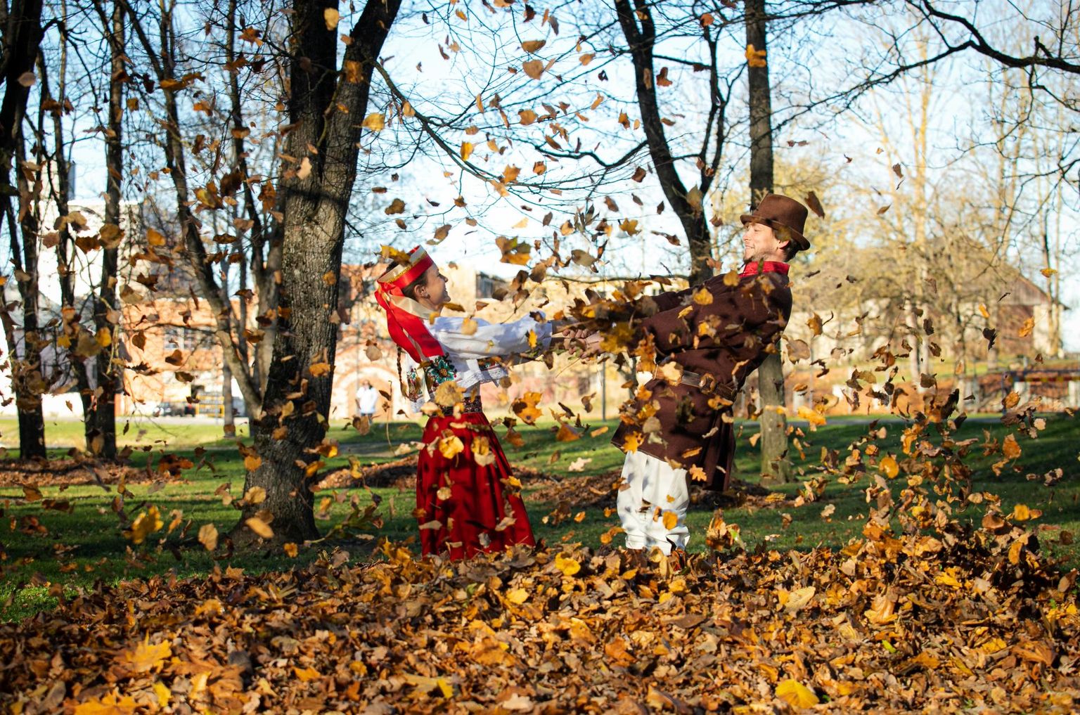 Rakvere linn esialgu huvitegevuse eest lisatasu ei küsi