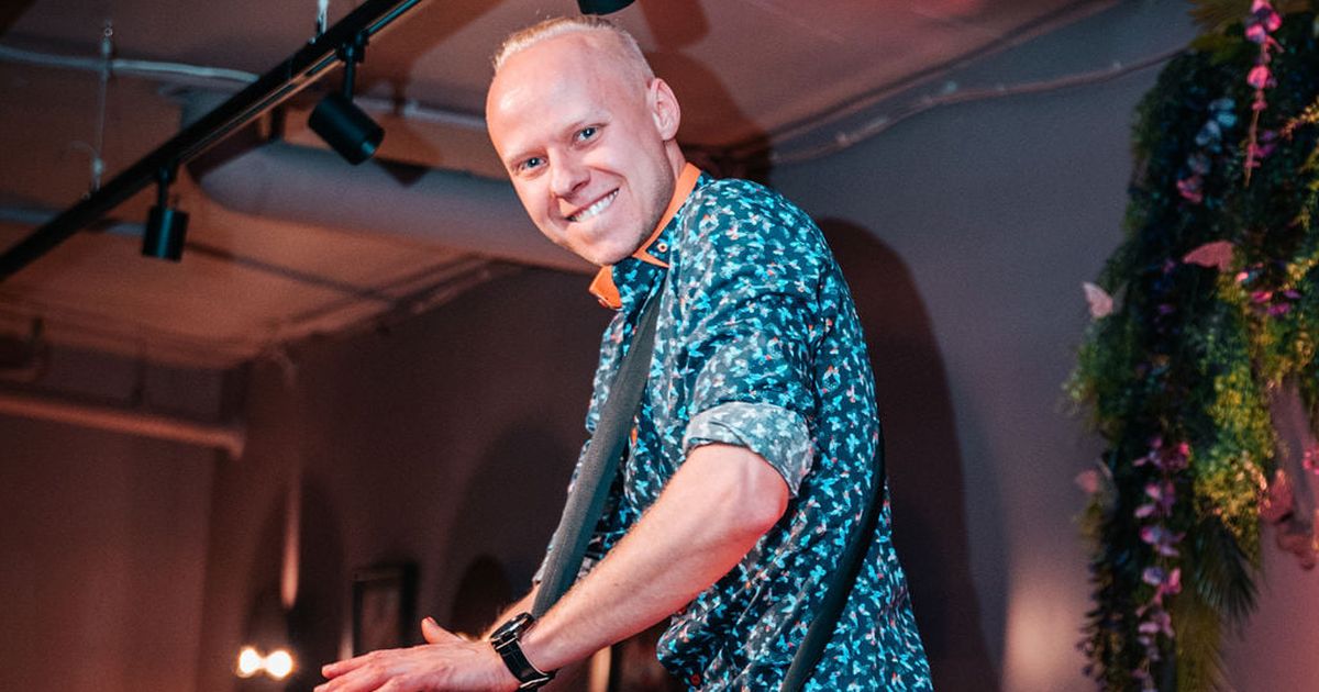 KUULA Trummar Siim Koppel tegi Alika Eesti Laulu võistlusloost ...