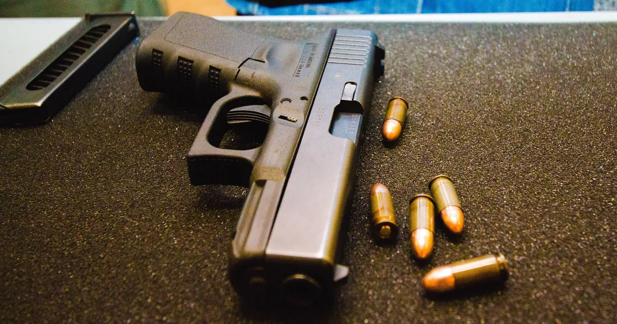 Oktoober on ebaseaduslike relvade ja lõhkematerjali loovutamise kuu