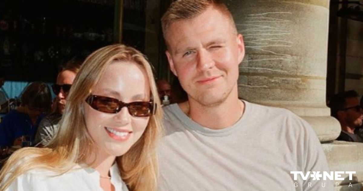 Porziņģis un viņa sirdsdāma Laura Vizla atzīmē divu gadu kopābūšanu