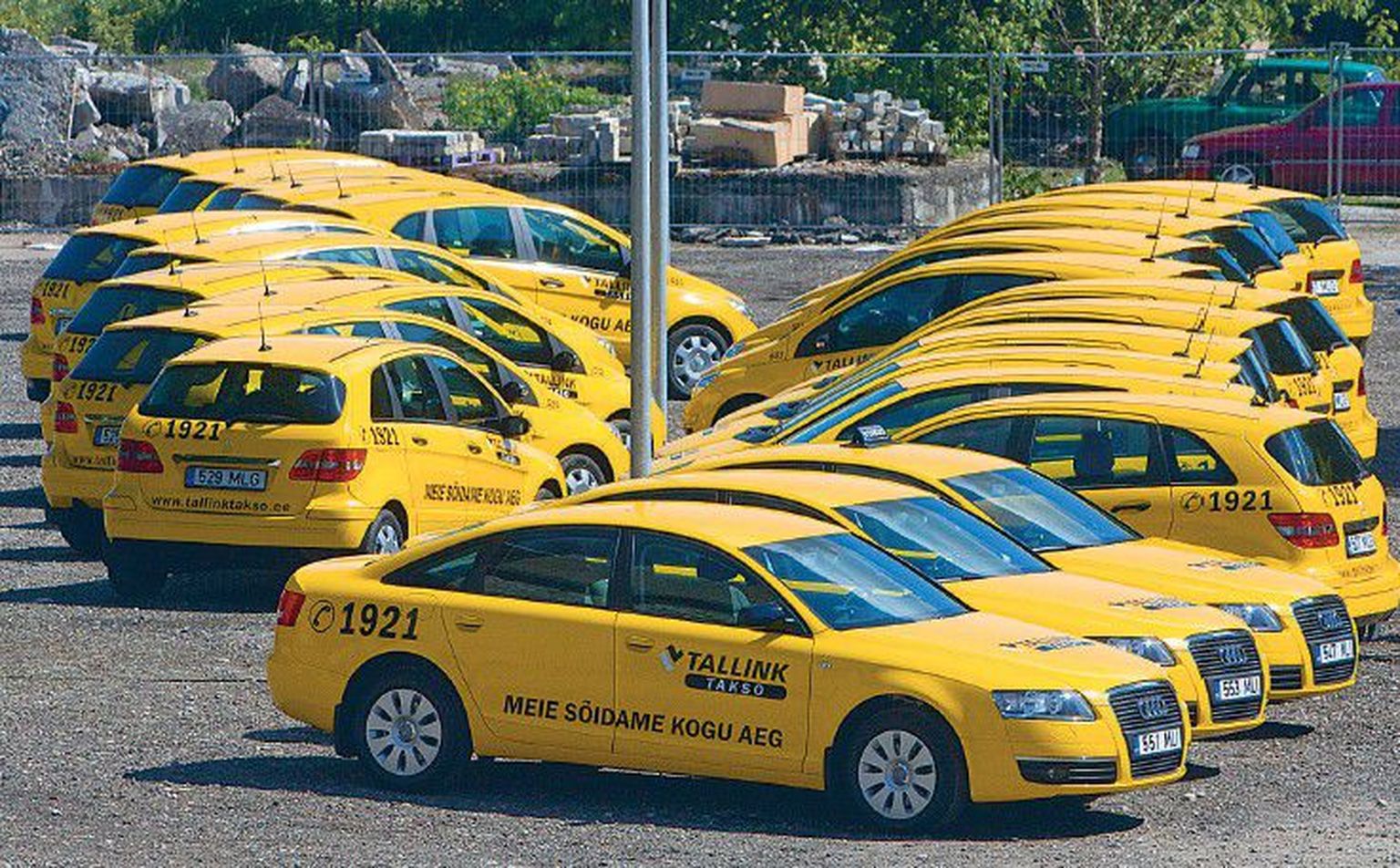 Kütusehind esialgu taksohindu ei mõjuta