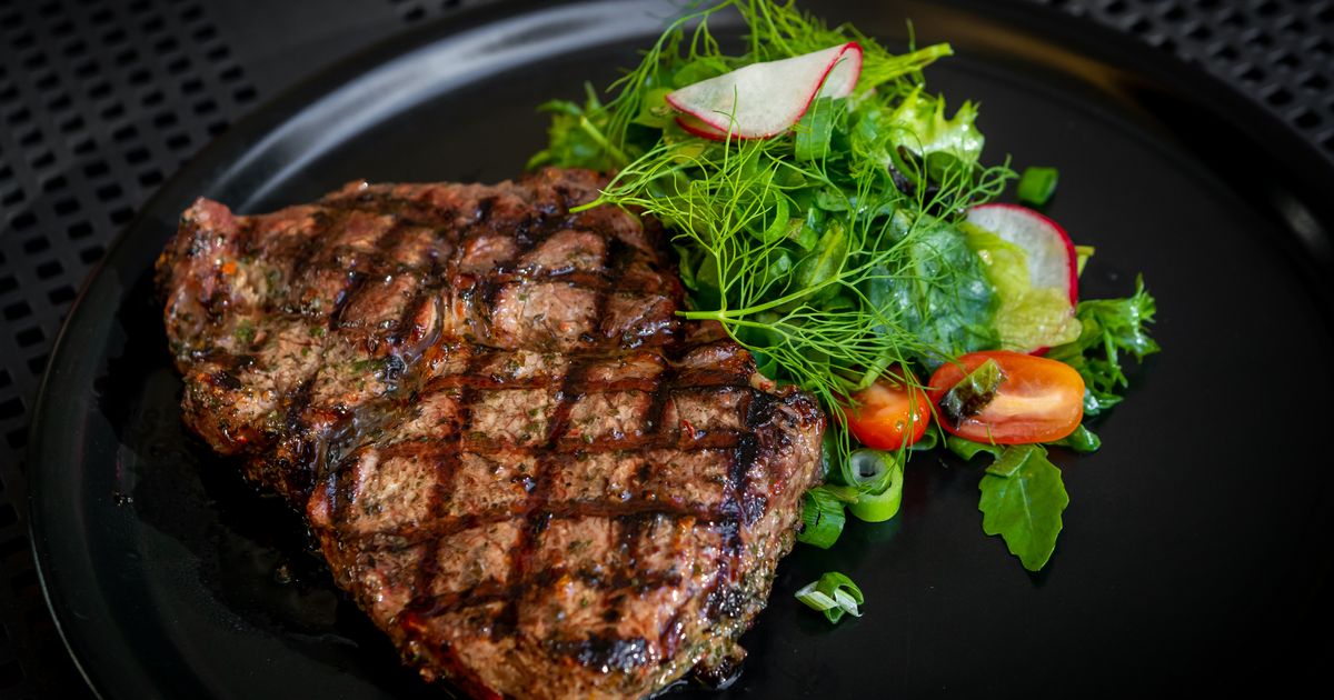 KUIDAS VALMISTADA? Maailma parima veiseliha saladus