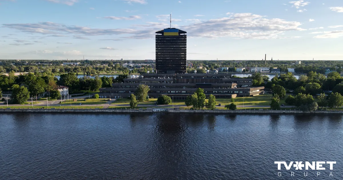 Teju pusei LSM darbinieku palielina algas