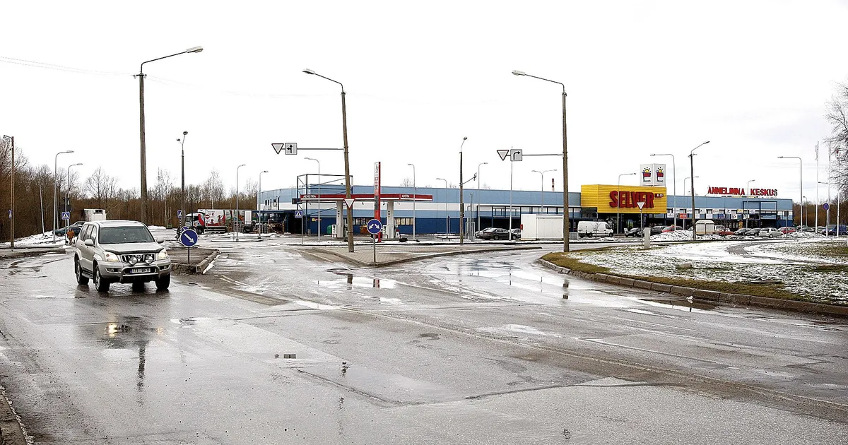 Suvine tee-ehitus toob Annelinna uue ringristmiku