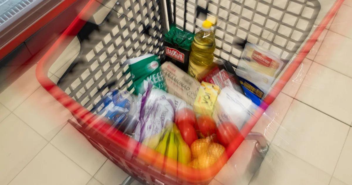VAMBOLA PAAVO Kui juba poed oigavad ...