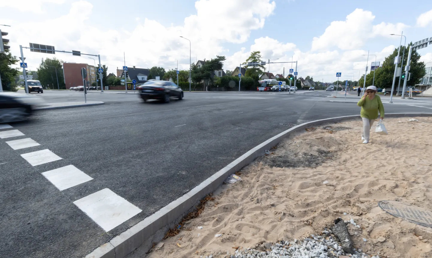 Sõpruse puiestee ristmikul saab pärast pikka remonti taas liigelda