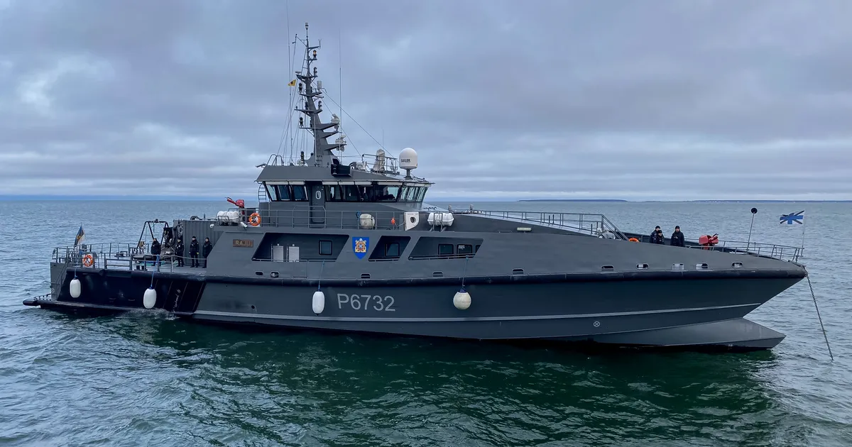 Estonian authorities detained a container ship suspected of smuggling