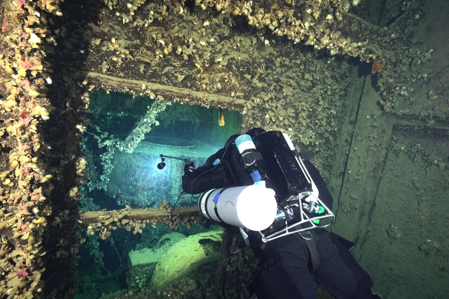 FOTOD JA VIDEOD Titanicu sõsarlaeva Britannic vrakist toodi pinnale ...