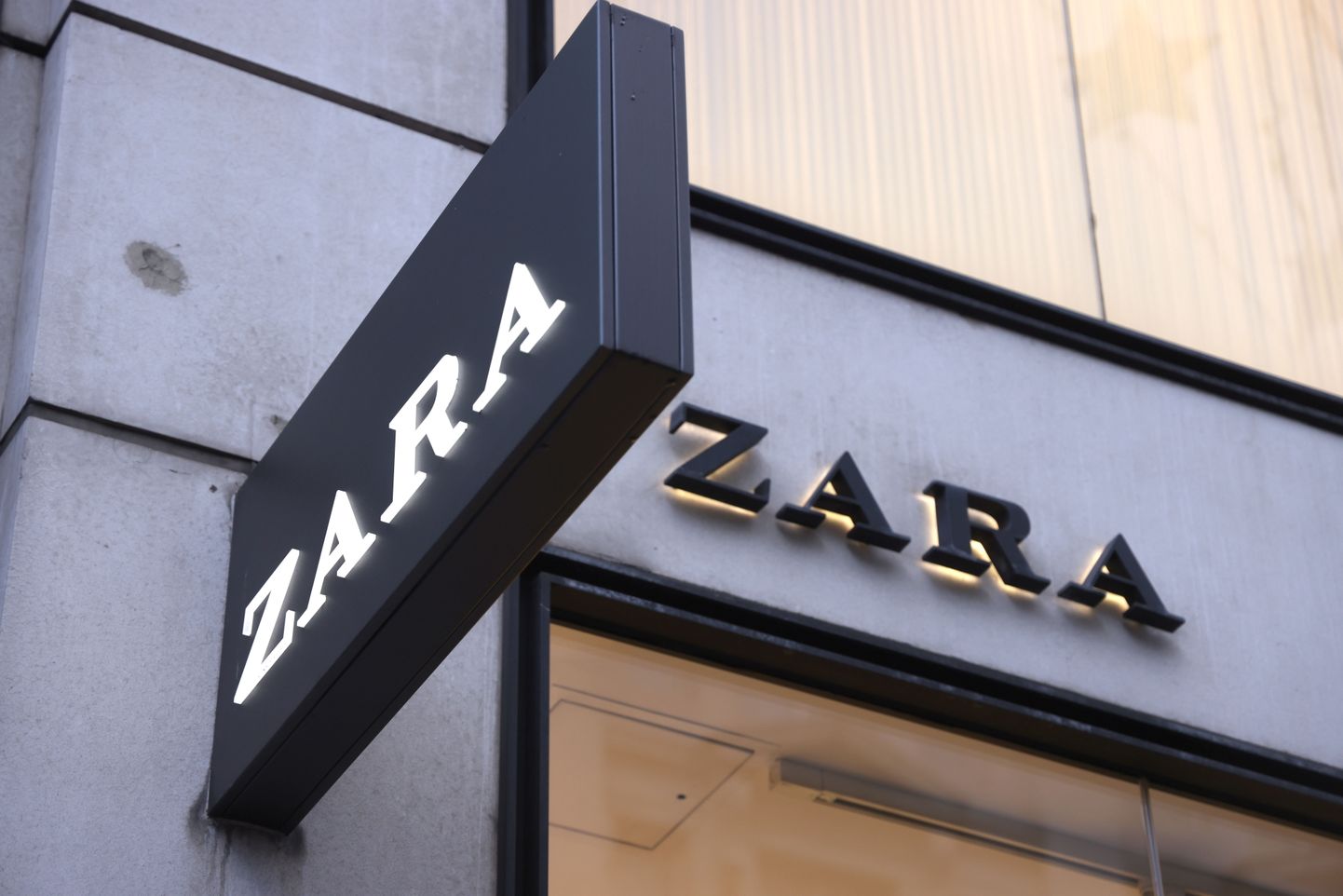 EI ANNA ANDEKS Zara palus kohatu reklaami pärast vabandust, kuid ...