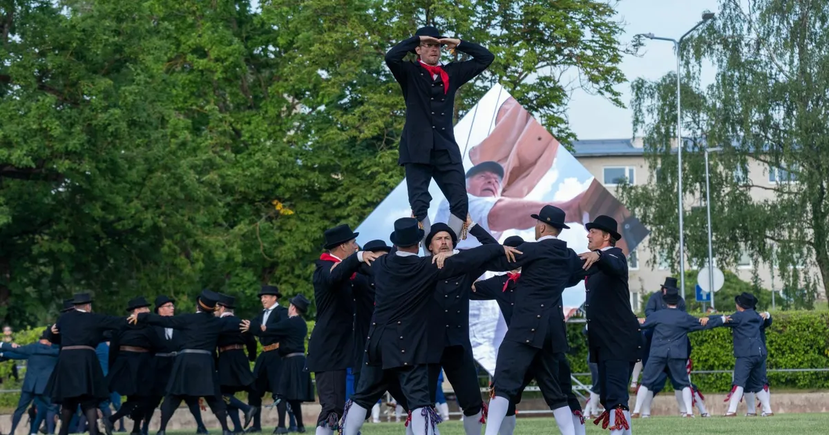 Meeste tantsupidu pälvis tunnustuse