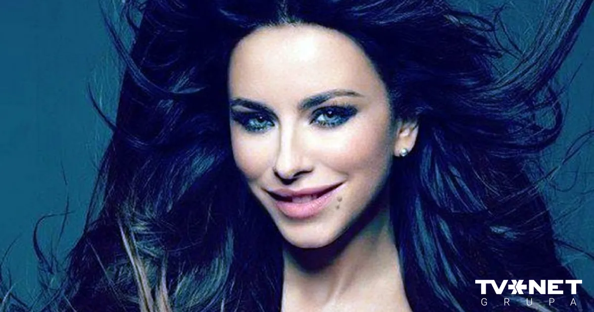 Foto: Apskati dziedātājas Ani Lorakas rudens stiliņu