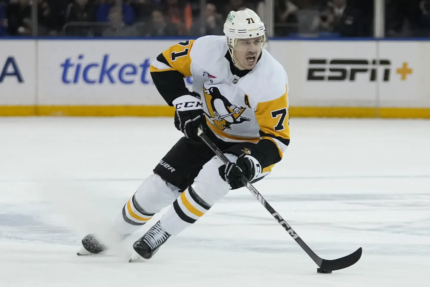 Ēras beigas: leģendārais Malkins nākamsezon varētu noslēgt spilgto ...