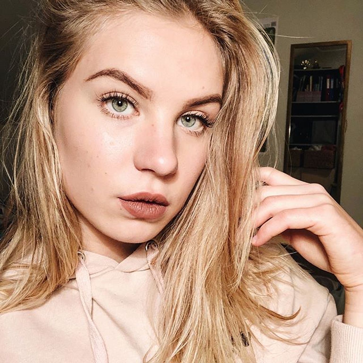 Vallatu pesupilt: juutuuber Victoria Villigi elu on kui unistus