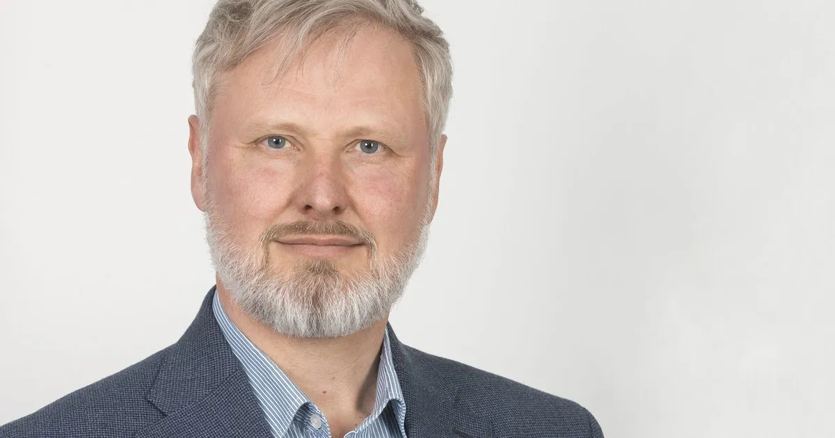 MARTIN EHALA Vikerkaarelipp sai uued triibud