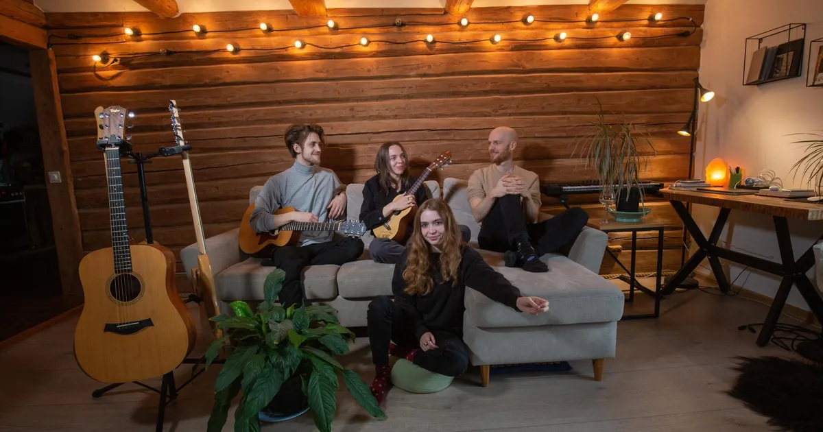 Esimese albumi valmis saanud Minimal Wind: bänditegemine on nagu džunglis kõndimine