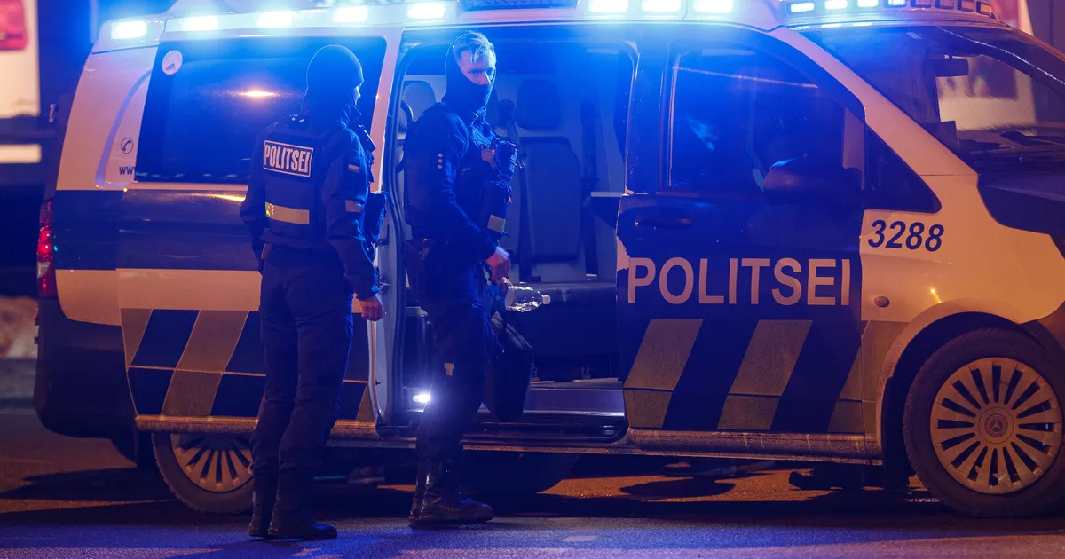 POLITSEI Purjus juht kihutas Narva-Jõesuus teelt välja