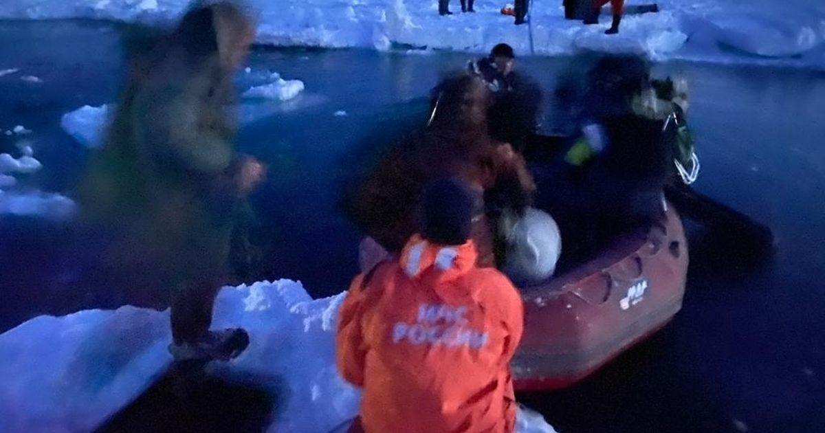 Kad "Nāves ēnā" kļūst par realitāti... Krievijā no atlūzuša ledus ...