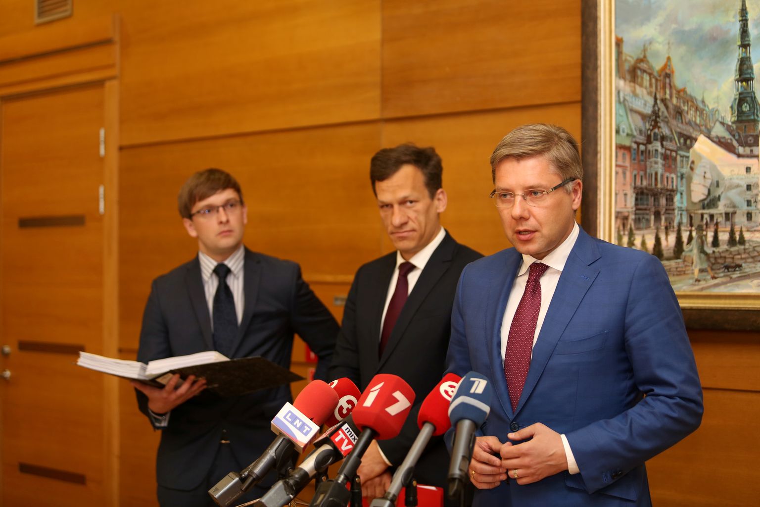 Ušakovs vēlas Pūces kriminālatbildības izvērtēšanu tiesā