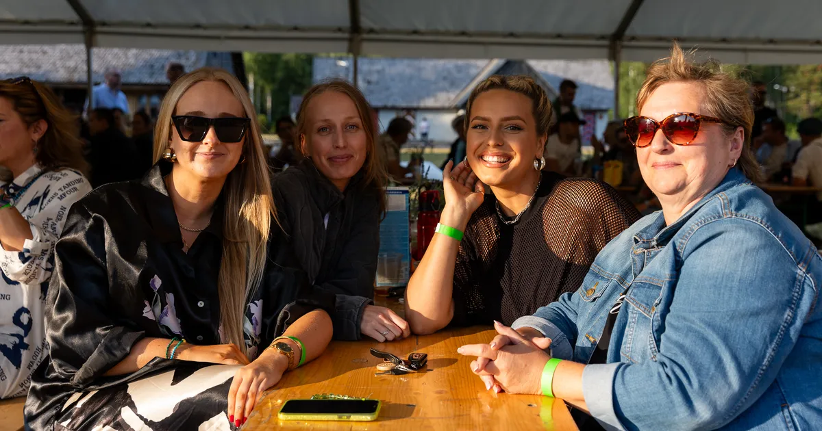 GALERII Nooruse kooli rahvas pidas suurt kokkutulekut - 45 aastat kooli!