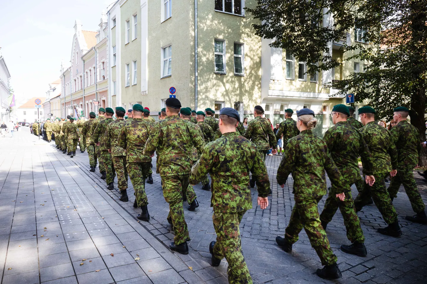 KOHUS OTSUSTAS Õpingud pooleli jätnud kadett peab maksma kaitseväele ...