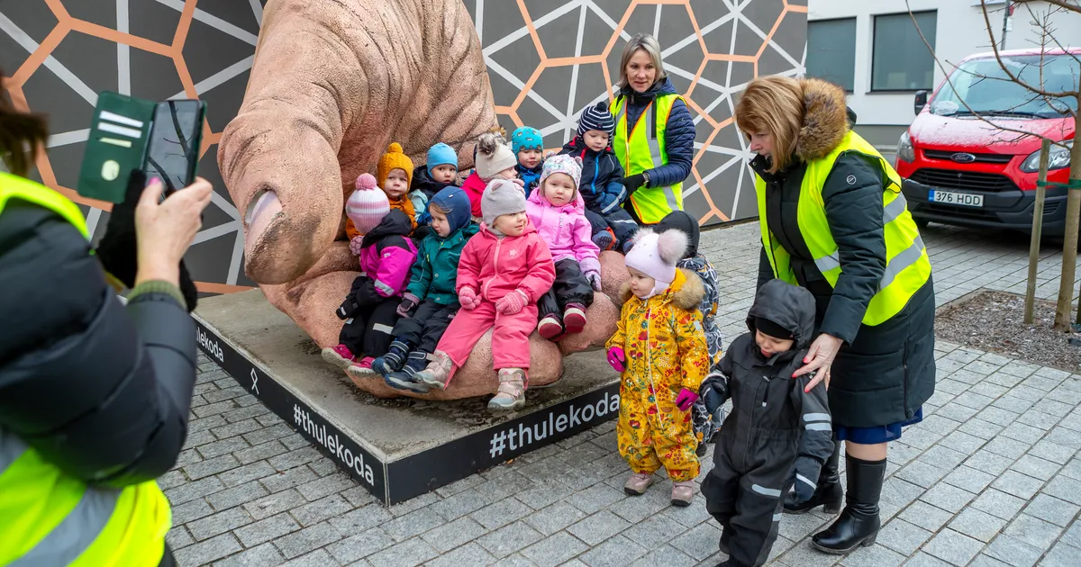 VIDEO JA GALERII Ida-Niidu lasteaed viis lapsed oma sünnipäeva puhul ...