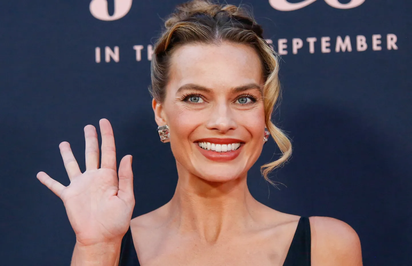 Dienas kleita: Margota Robija seksīgā "Mugler" mini