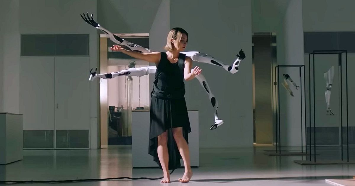 Kaheksakäelised tulevad: teadlased monteerisid inimesele selga kuni ...