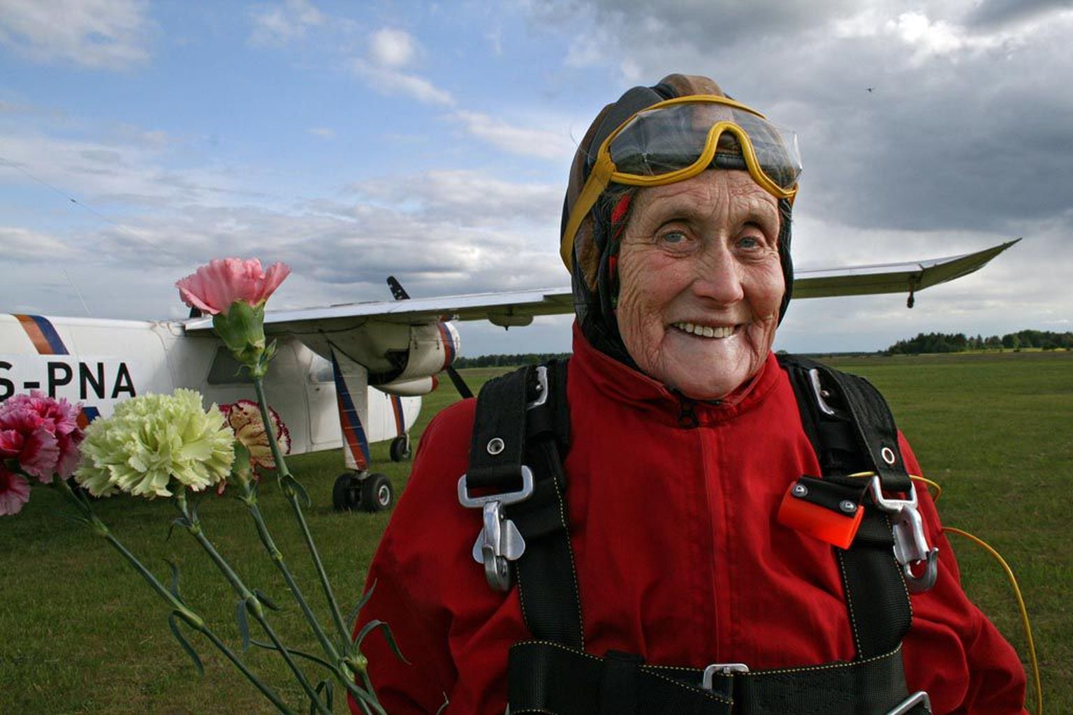 MÄLESTUSGALERII Sünnipäevadest langevarjuhüppeni: Kihnu Virve eredad hetked