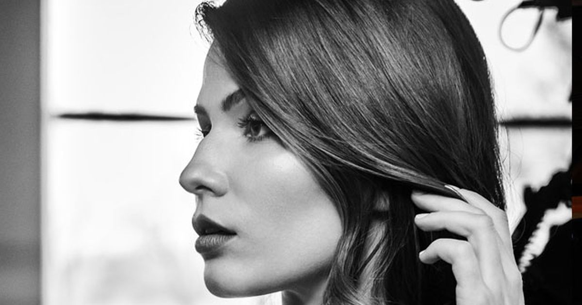 Laura Rizoto laiž klajā jaunu dziesmu «Bonjour» - Video/Audio - Mūzika ...