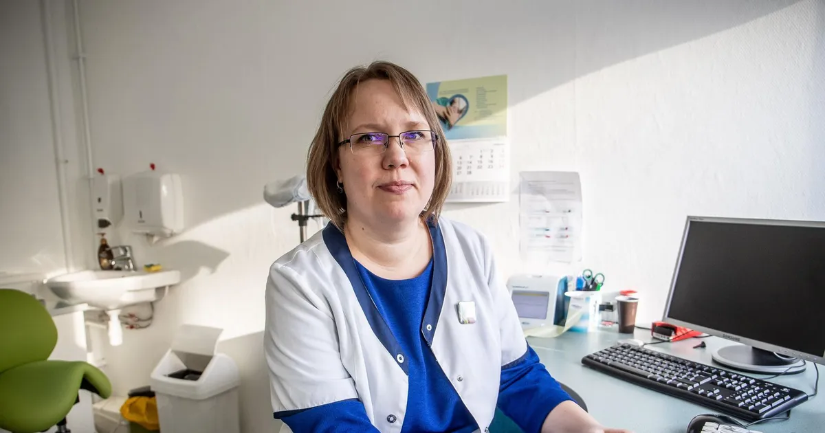 Rospu: sama katuse all tõelise arsti vastuvõtu ja ussiõli müümine ...