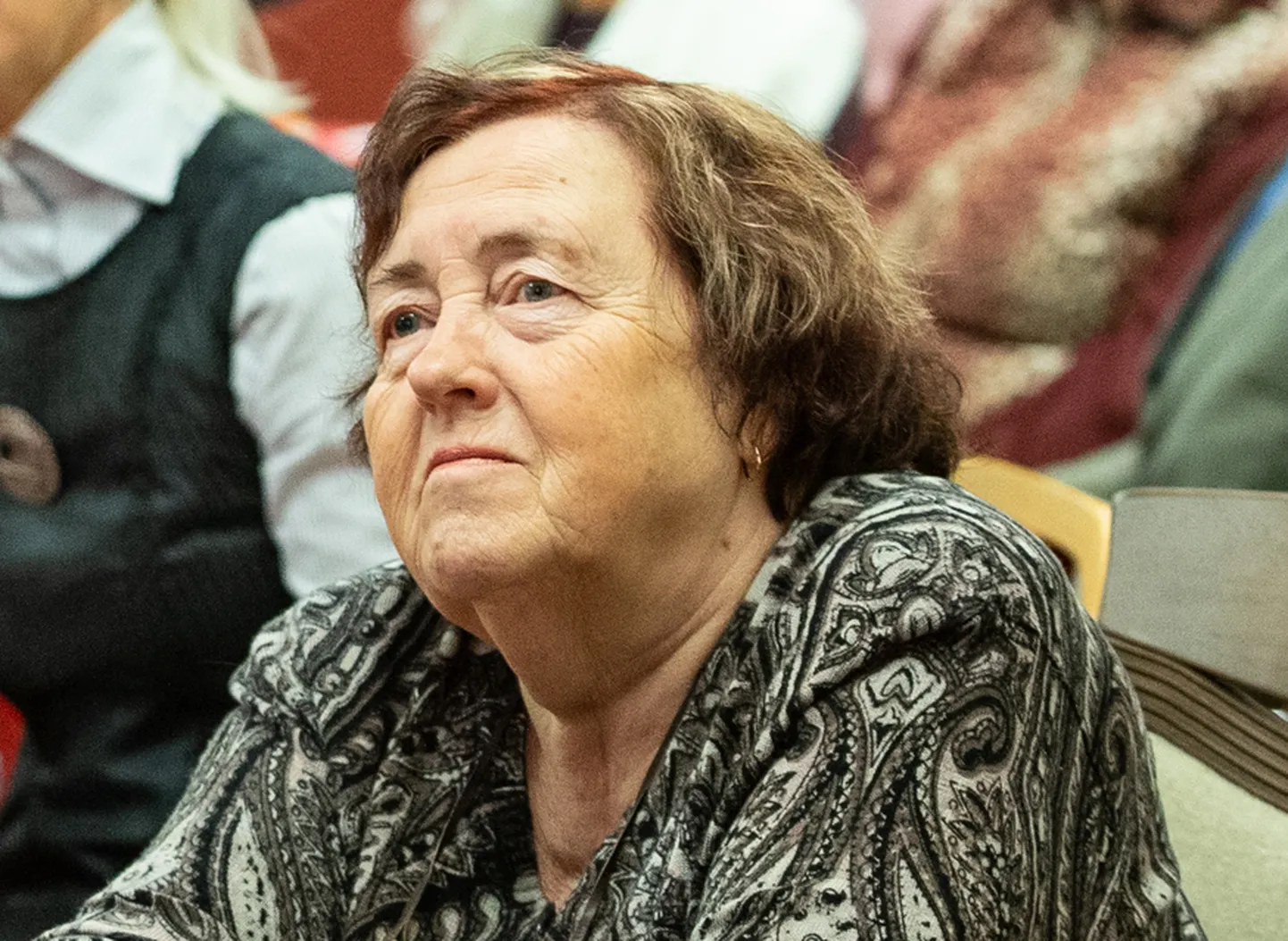 VIRVE OSILA Haldjate keel − kes kuidas kuuleb