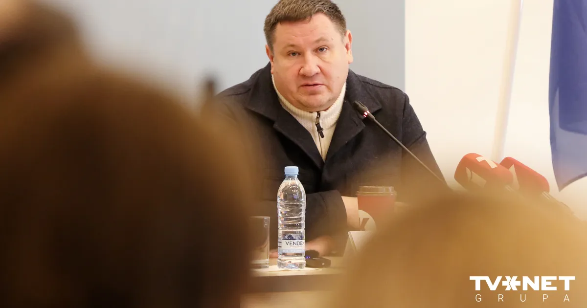 Ogres novada dome liedz rīkot akciju "Demokrātija ir trausla kā porcelāns"