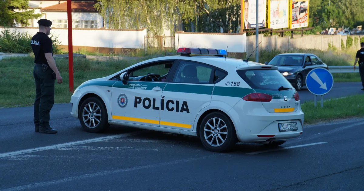 Pilt: Slovakkia politsei tabas roolist ootamatu kiiruseületaja