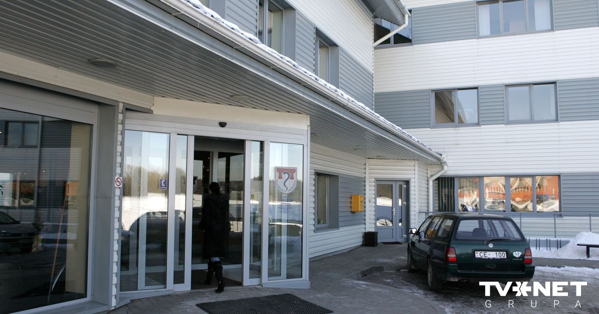 Kuldīgas slimnīcā pirmo reizi veikta pēdas īkšķa un pleznas kaula ...