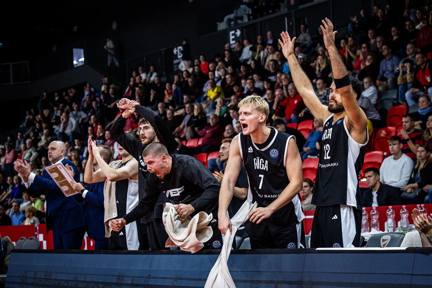 "VEF Rīga" FIBA Čempionu līgā izcīna pirmo uzvaru