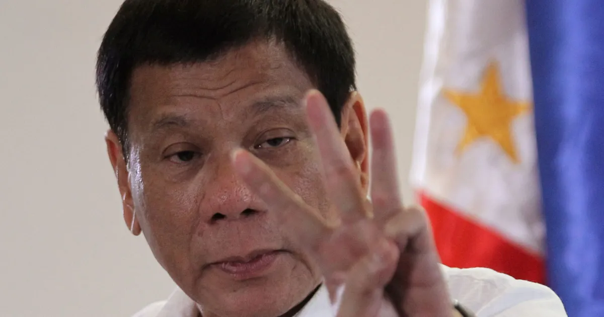 Filipiinide president tunnistas, et osa tema pereliikmeid on liitunud ...