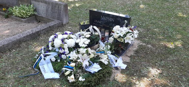 Jaak Mosina naine: ma lausa ehmatasin, kui matusele järgnenud päeval ...